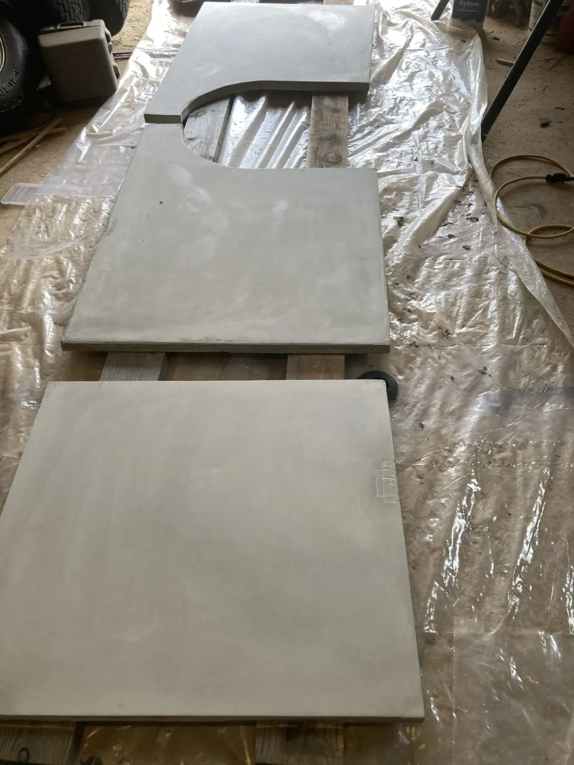 Stormy Gray Dye: Your Ticket to DIY Magic!