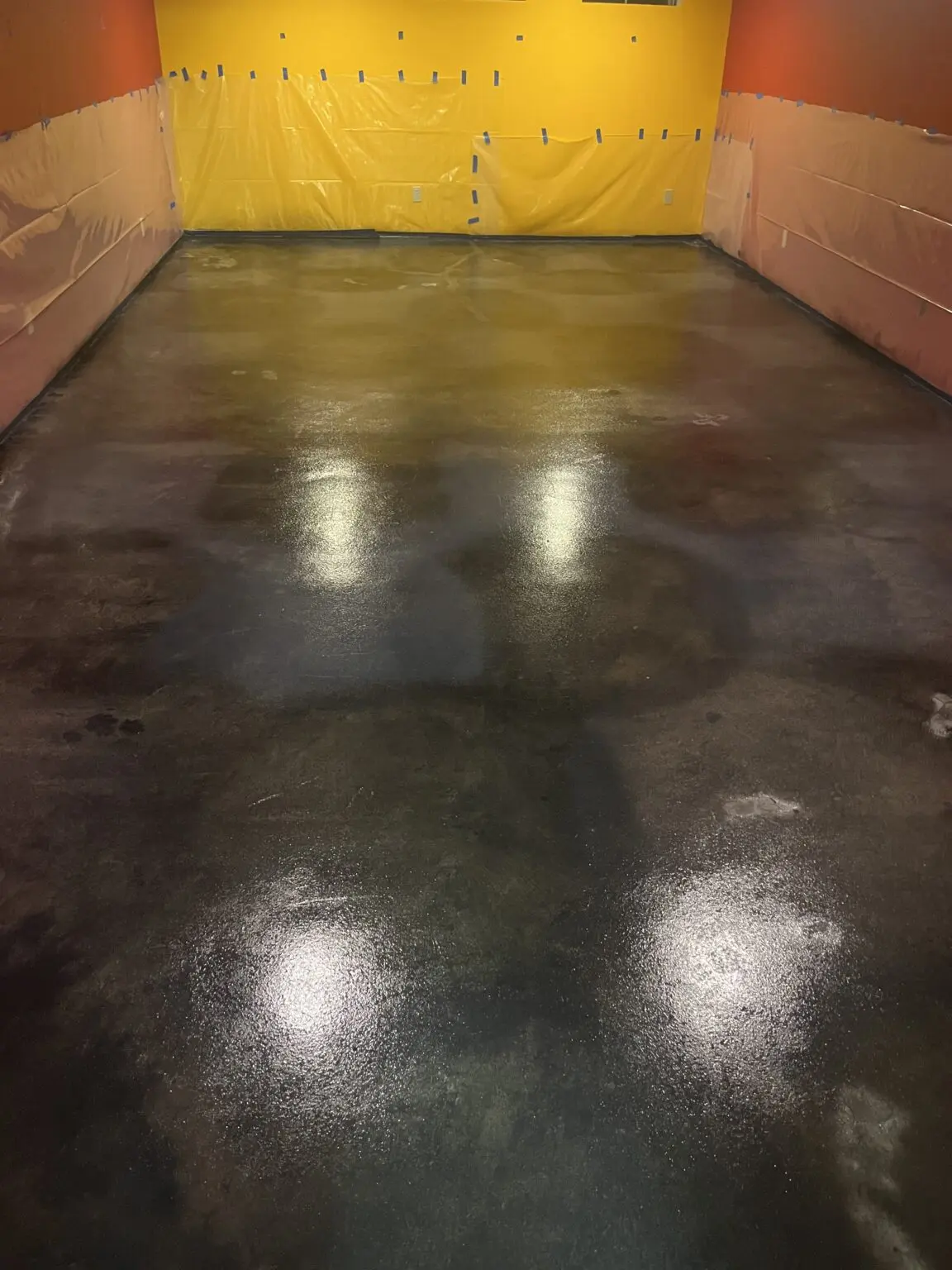 Black Stained Concrete - Modern Designs, Techniques & Tips